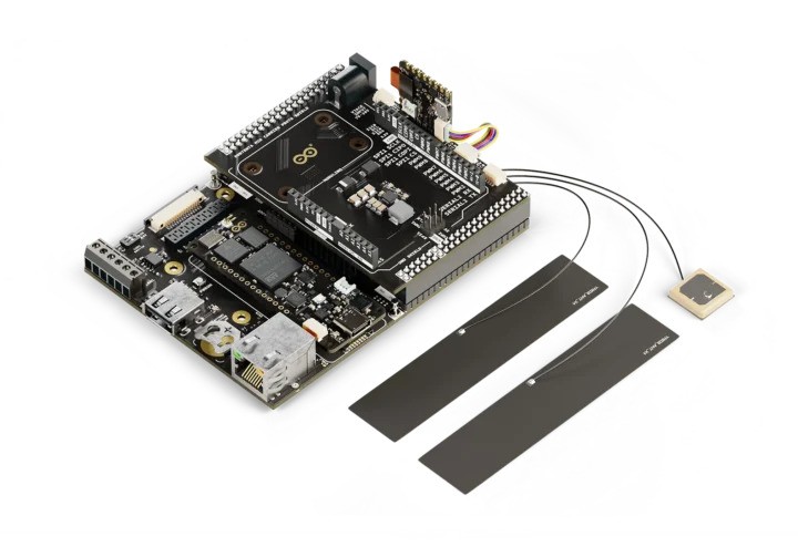 Arduino Portenta Proto Kit ME: Streamlining Professional Prototyping